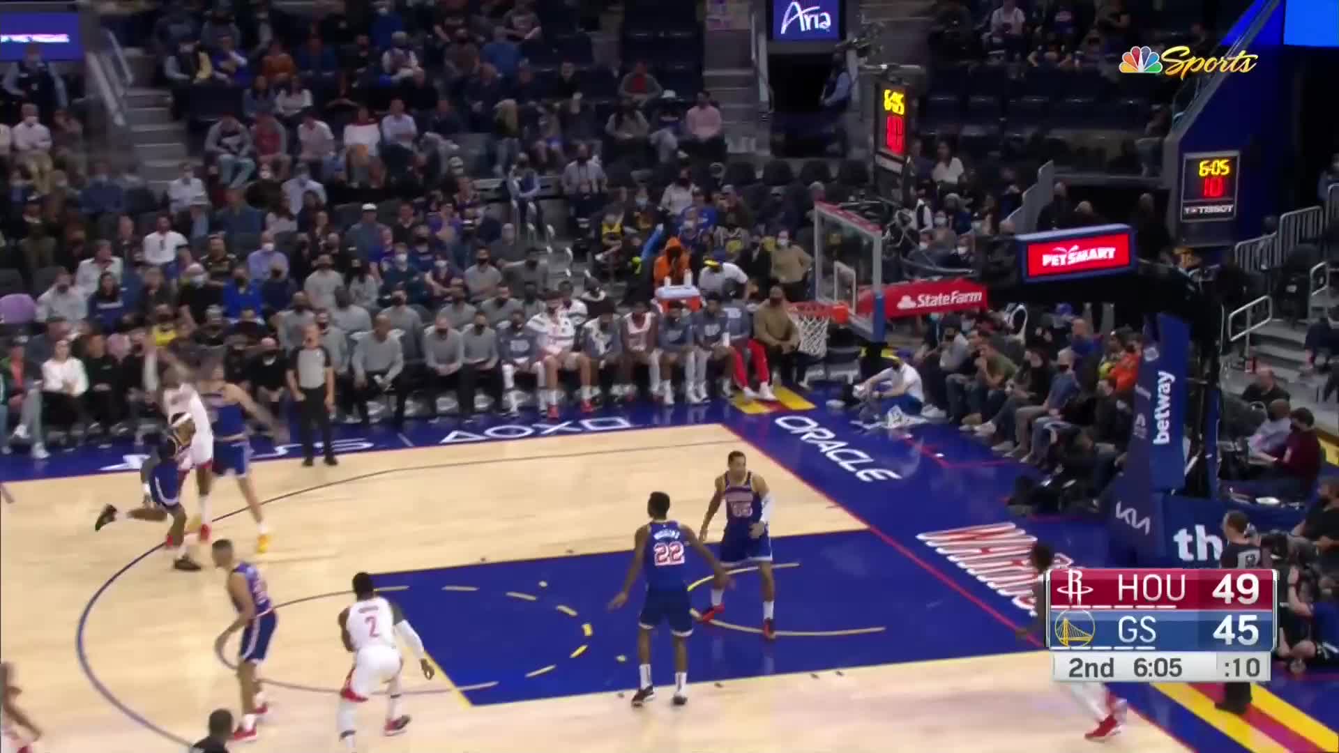 houston_rockets_-_2nd_quarter_12_45_-_12_57