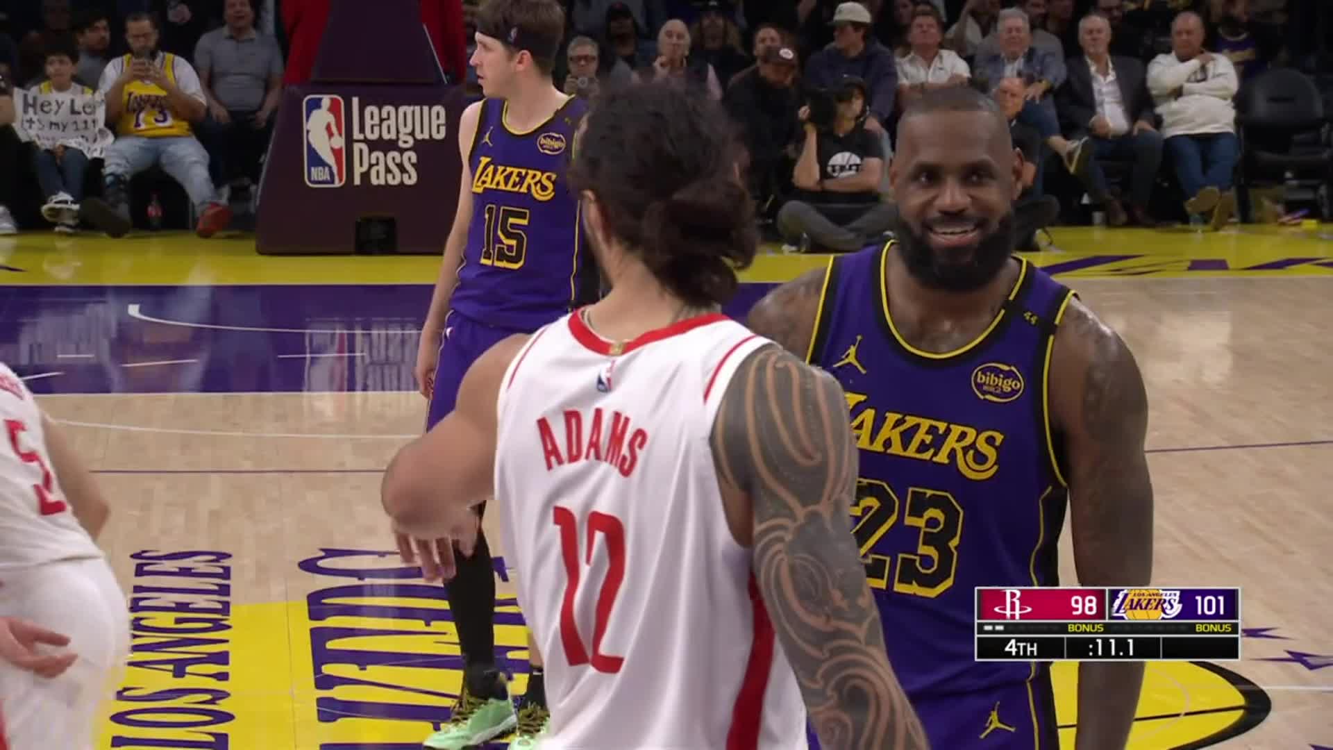 Watch clutch | Streamable