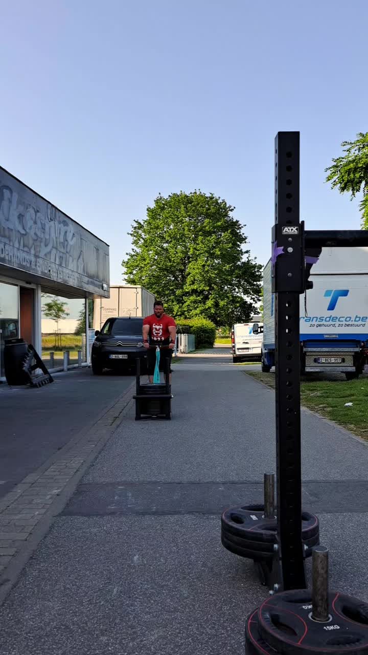 04-06-2023 330kg yoke into 250kg slee