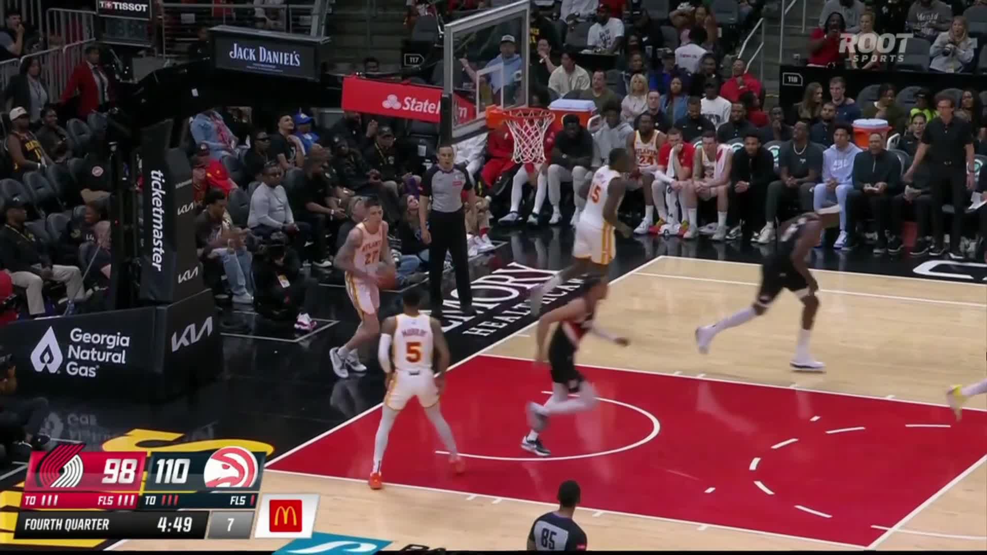 Watch Dalano can't be stopped and he drives in and packs another dunk | Streamable