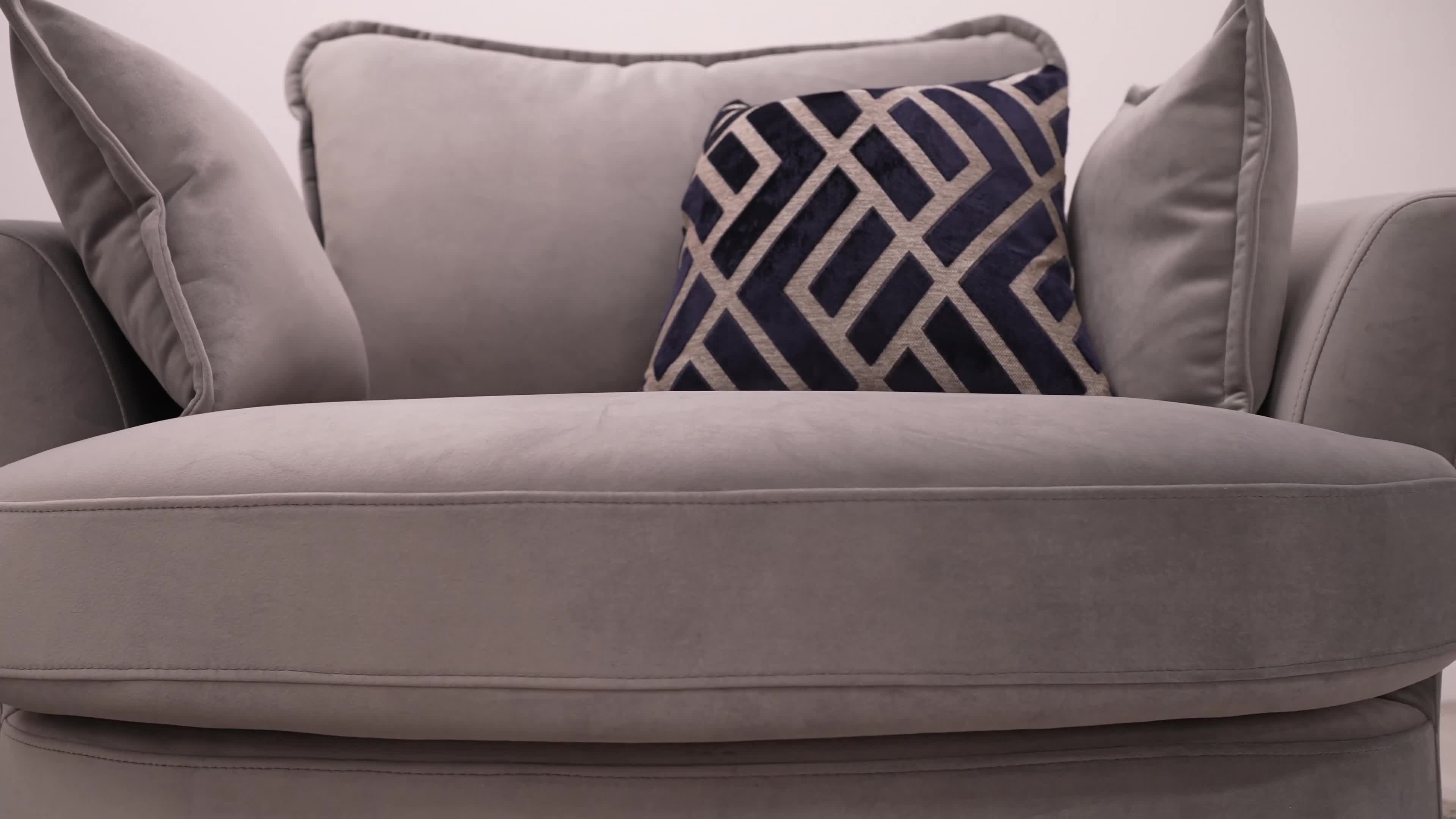 Watch DOVE CUTLER GREY VELVET | Streamable