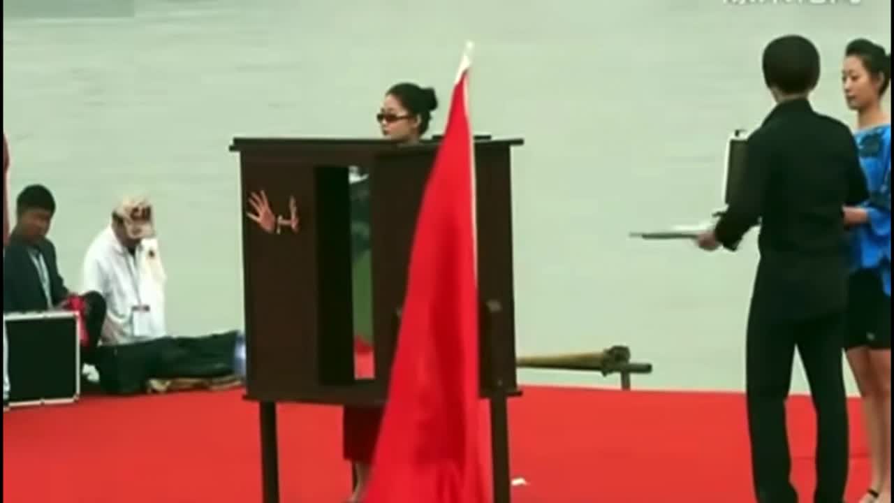 Cabinet Head Mover & Heads Off - Chinese Magician