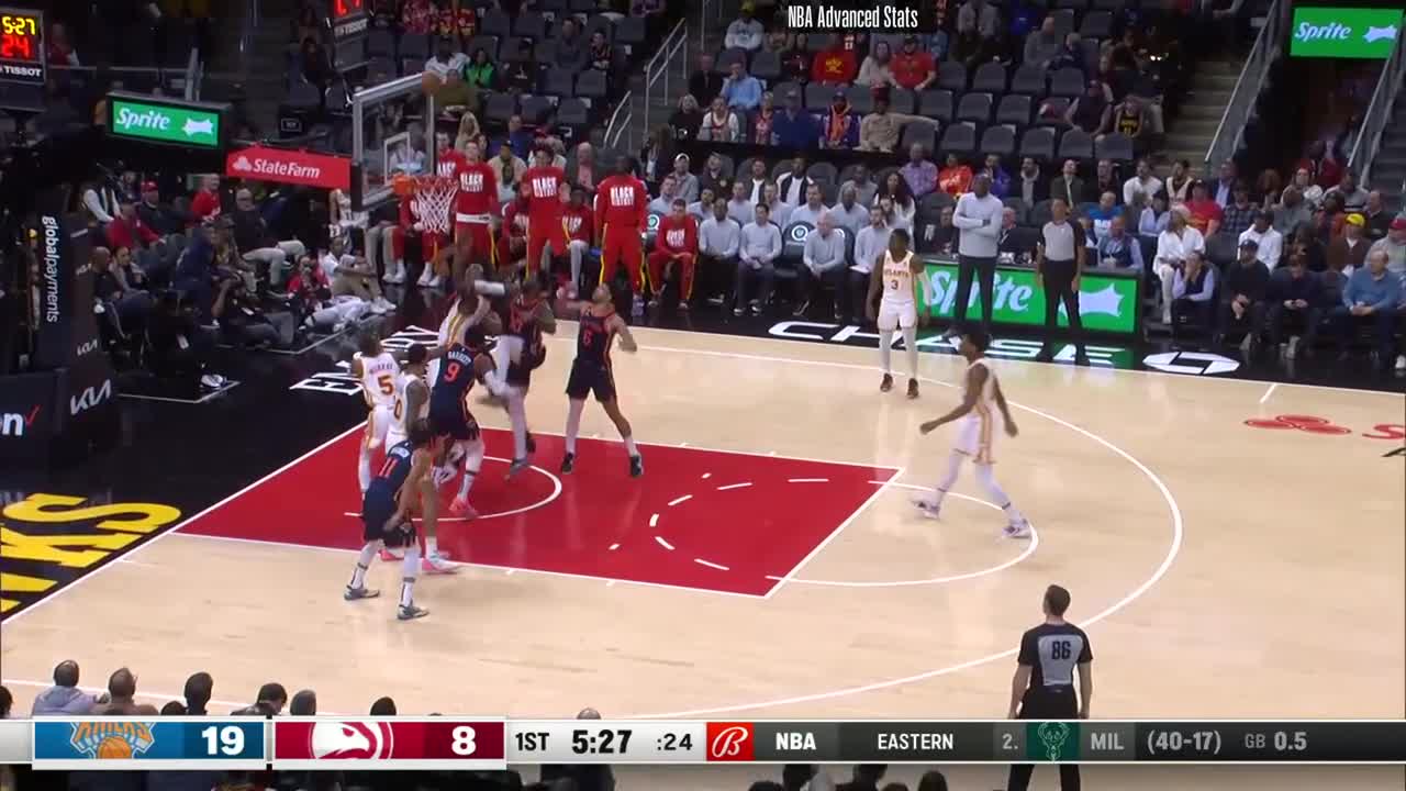 Murray misses makeable shot Q1 vs Knicks