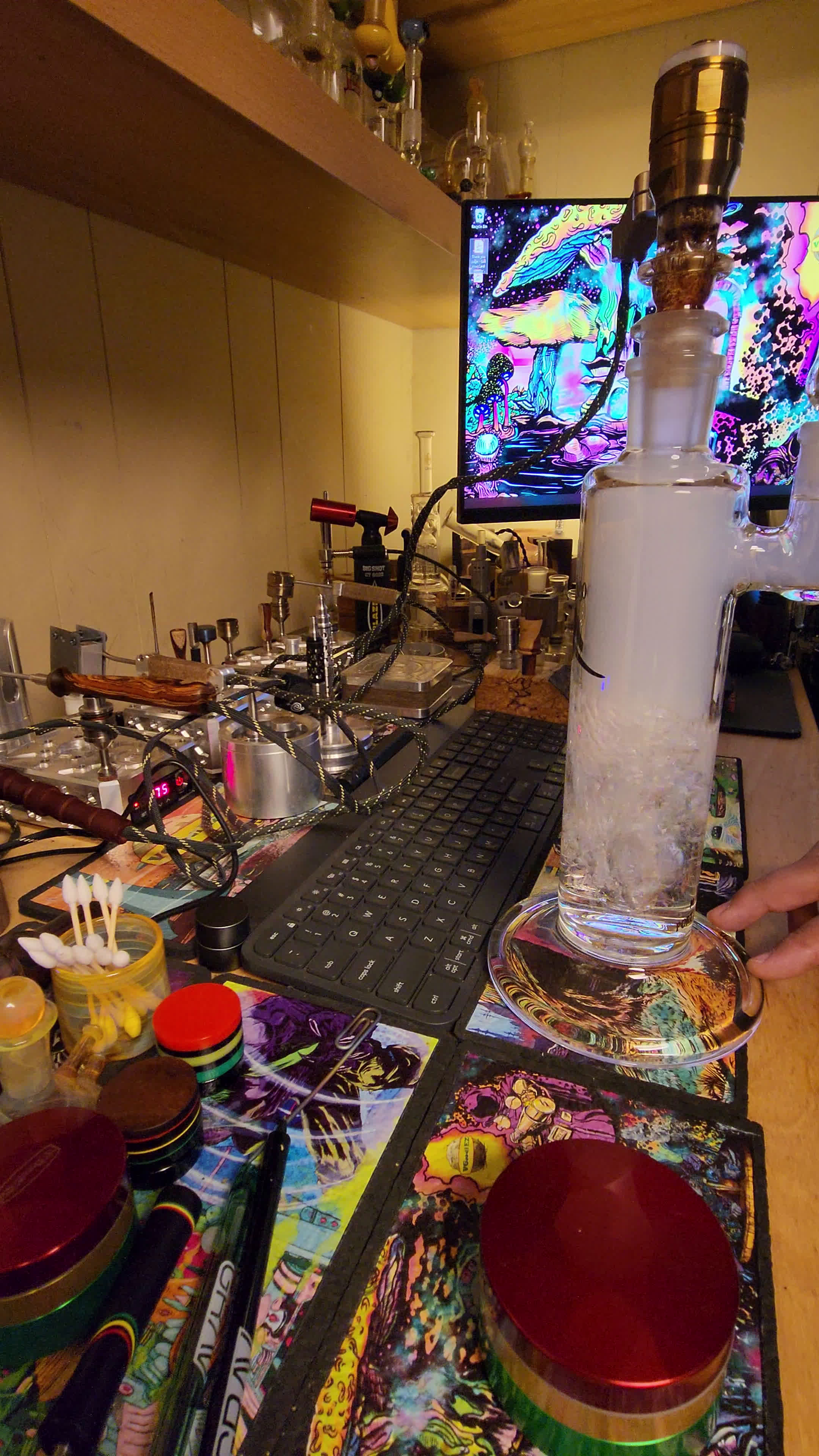 B2 with Goo Roo HD 3 Piece bubbler