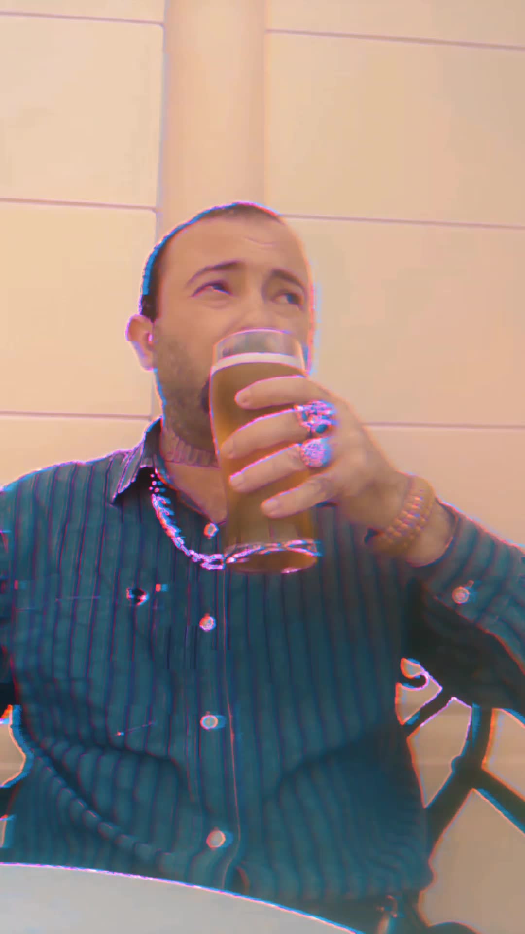Issaurat issaurat