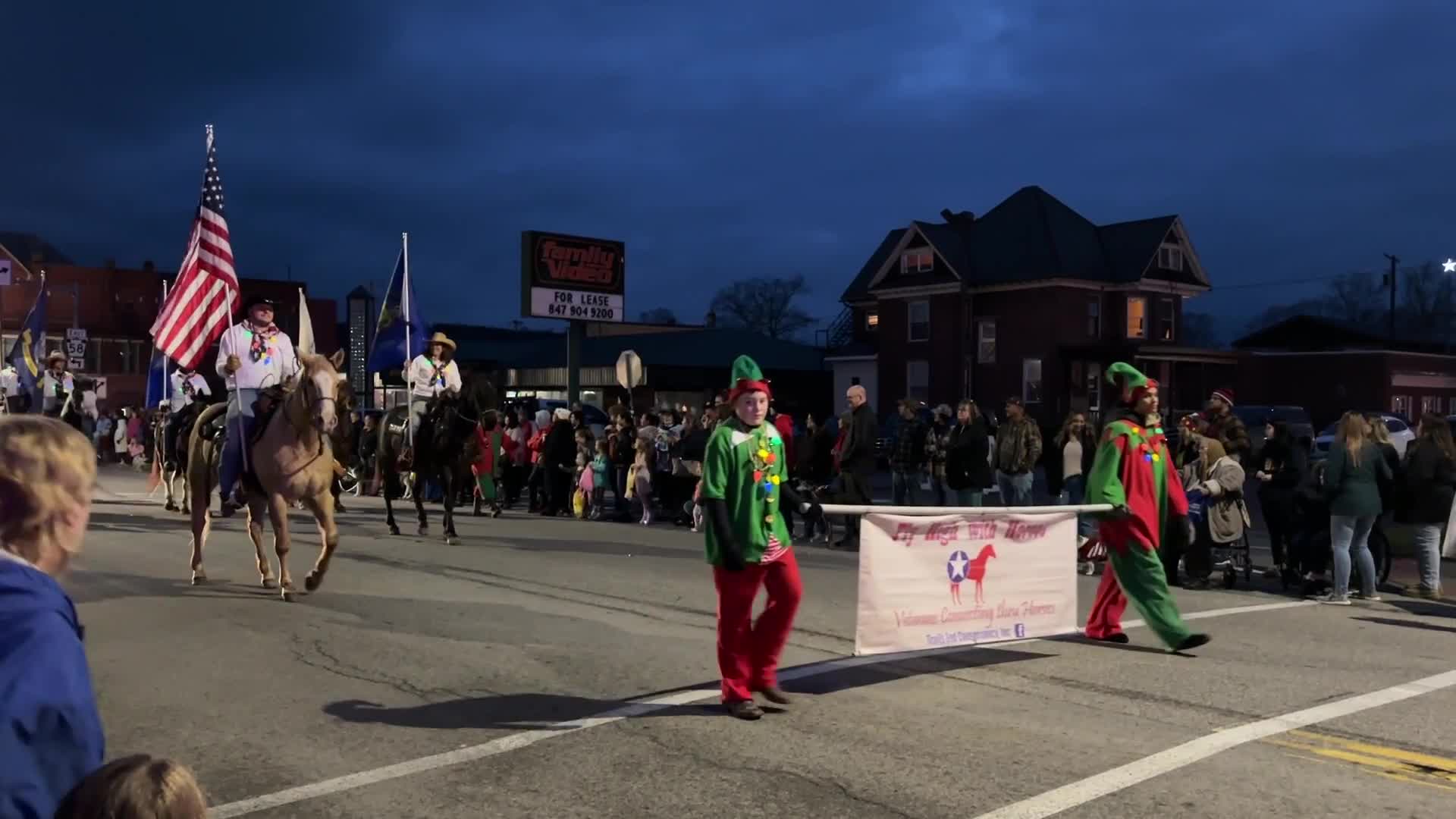 Watch HiDef: The 2023 Greenville Christmas Parade In Greenville!-(12/2 ...