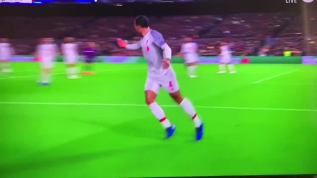 Messi vs Van Dijk