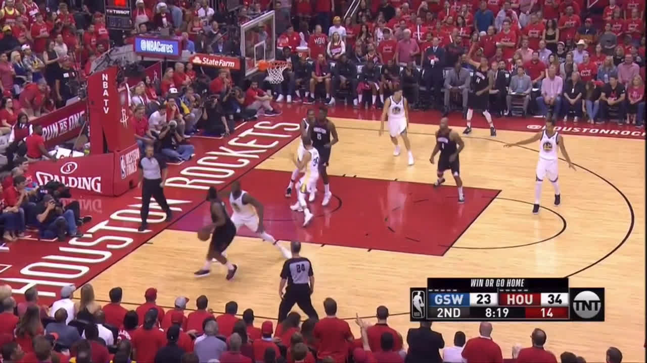 Eric Gordon plays hard D with his shoe