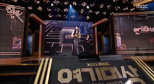 Screen_Recording_20221230_204551_Wavve