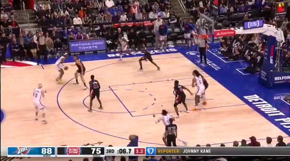 Watch 𝑪𝒐𝒏𝒆 🌩 - Shai just doing trick shots now lmao | Streamable