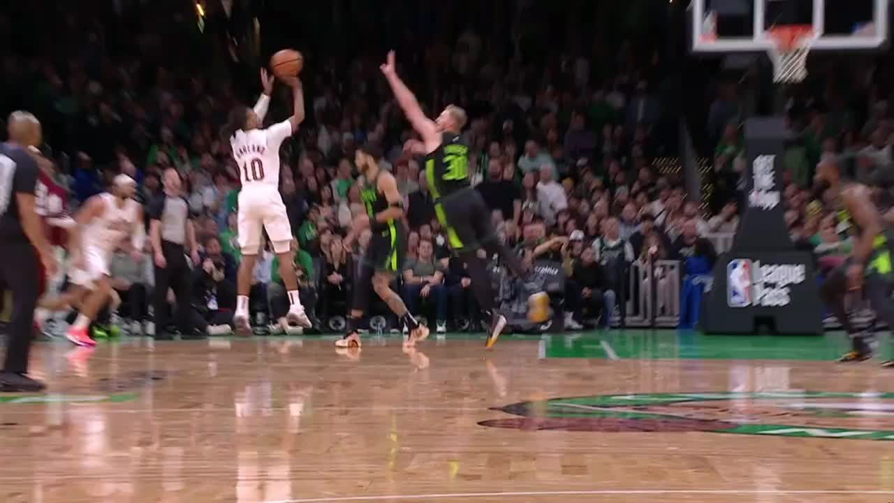 Watch garland | Streamable