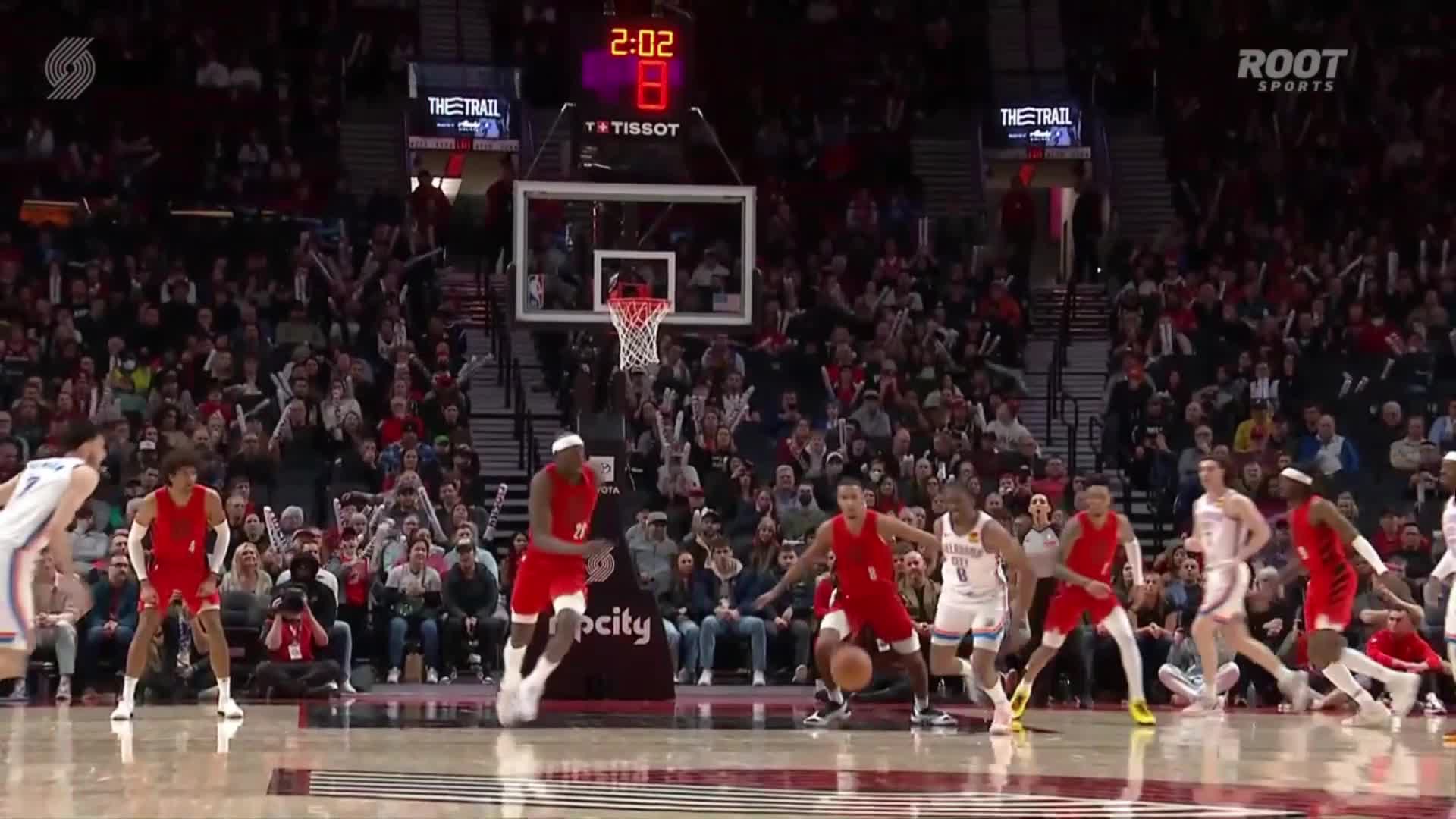 Watch Reath dives to the floor to get the steal and Kris dunks it in ...