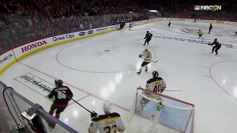 Teravainen misses wide open net NHL.com