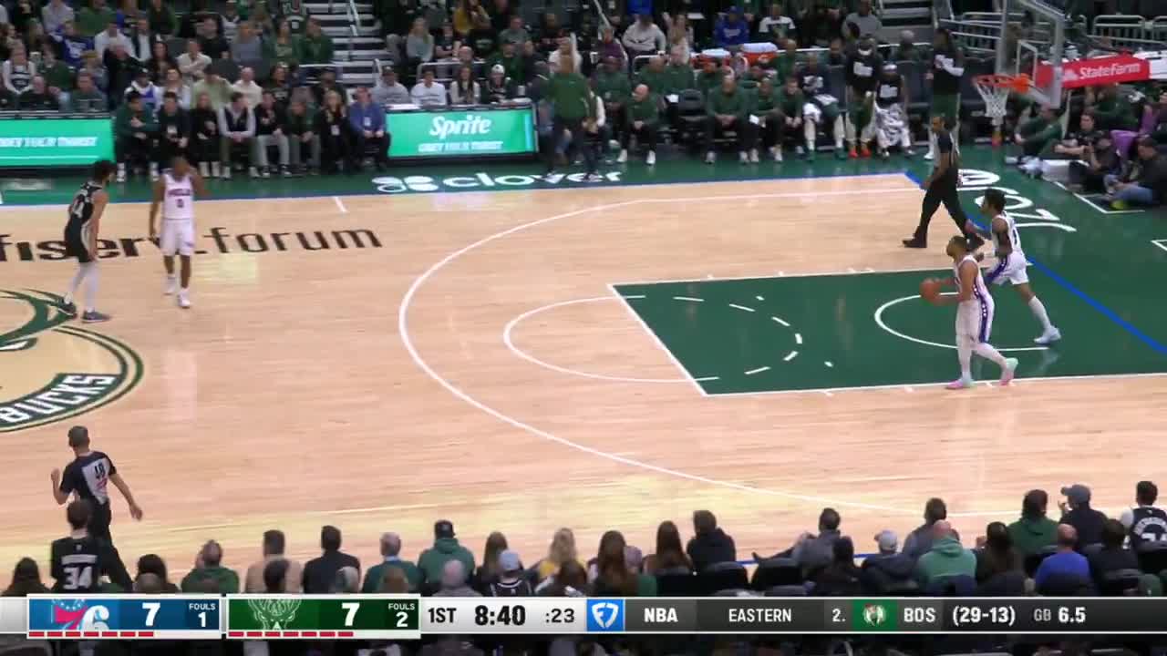 Watch [Highlight] Giannis soars in for the putback slam! | Streamable