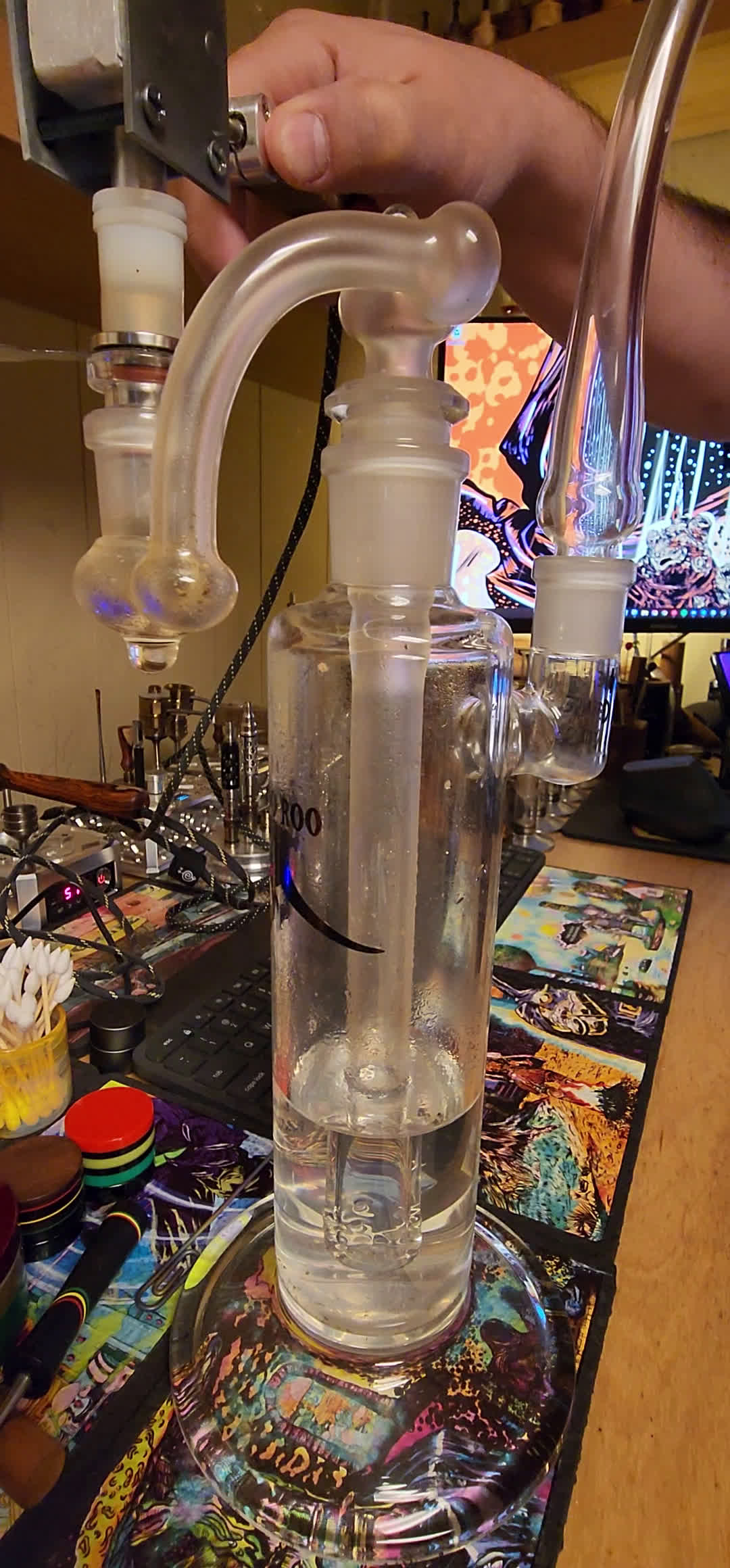 Supreme w/ Lotus WPA and Goo Roo Glass HD Bubbler