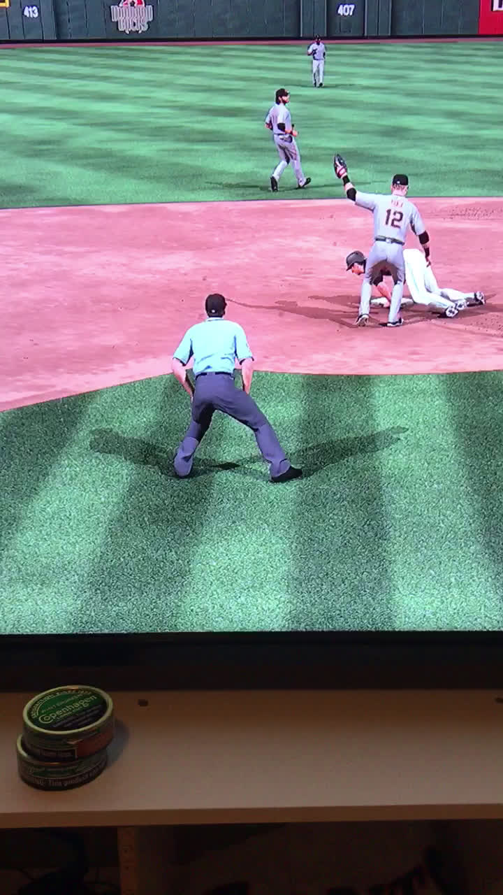 MLB,come get your ump, he's drunk!
