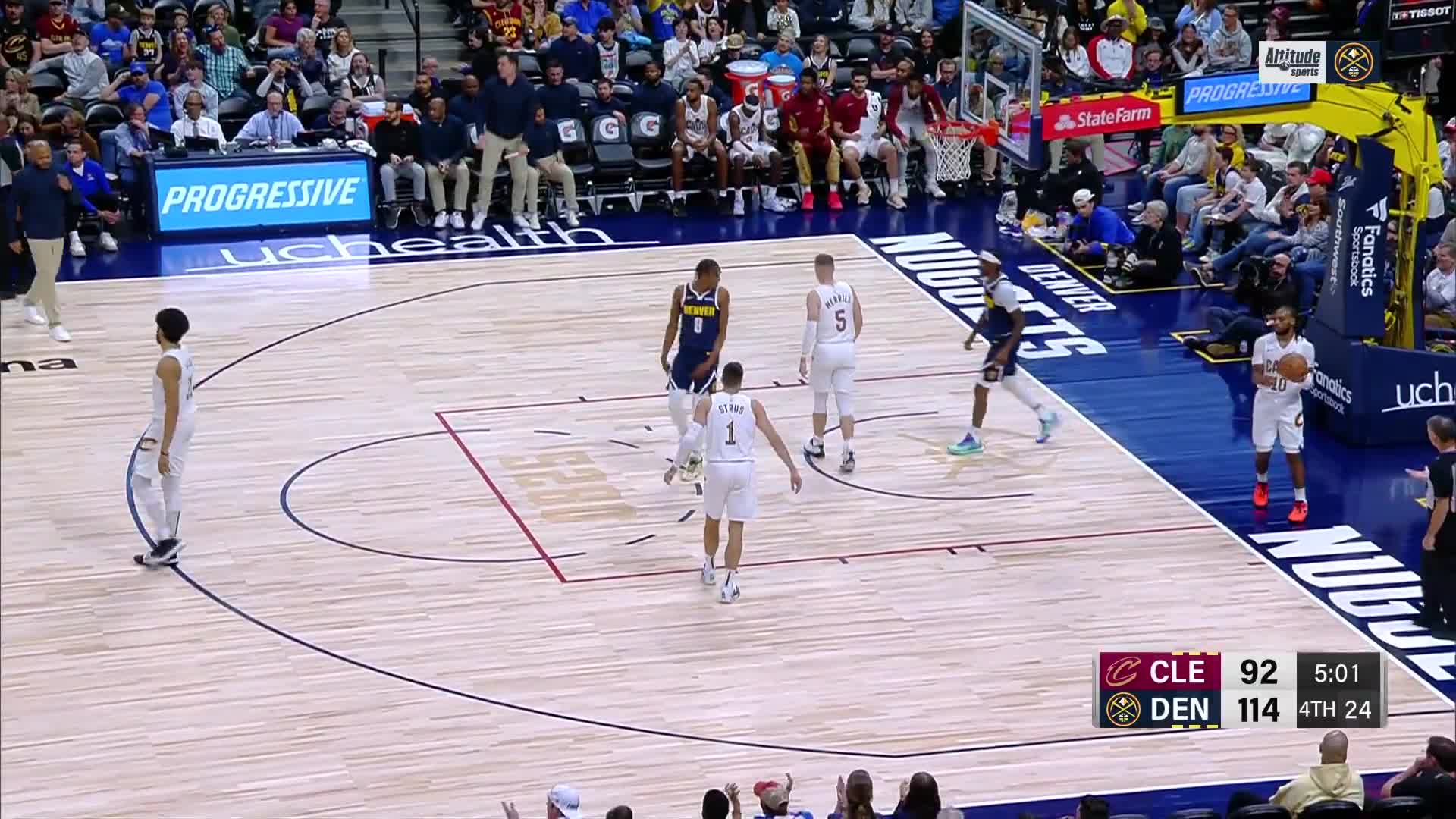 Watch NBA TV - What a pass from Jokić 🤯 | Streamable