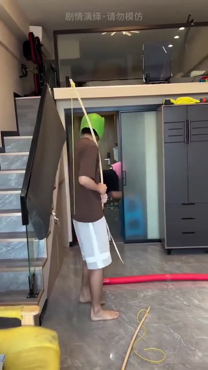 Watch Out of Context Human Race - https://t.co/yoKh1nlVAZ | Streamable