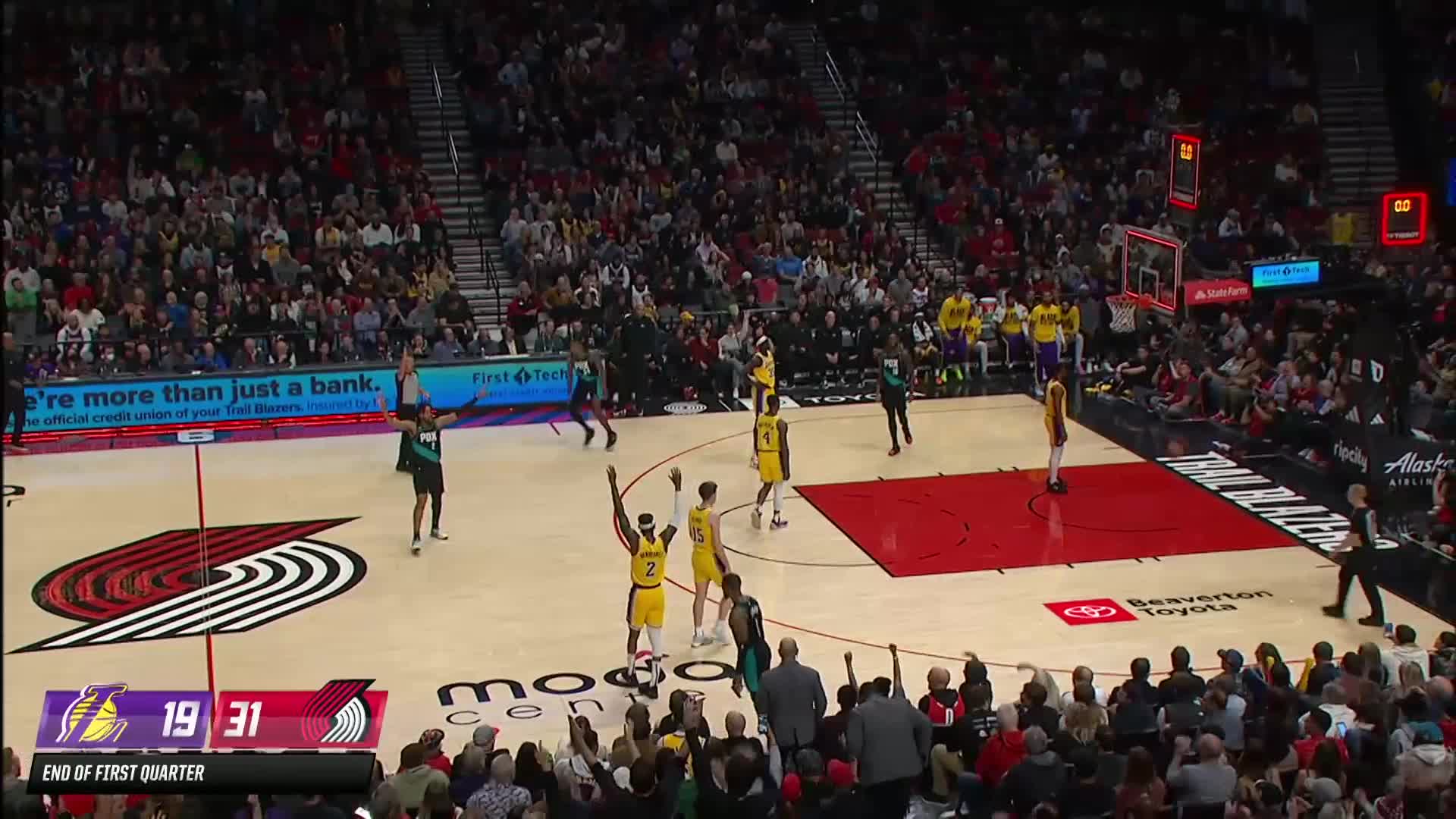 3-pointer by Damian Lillard (1)