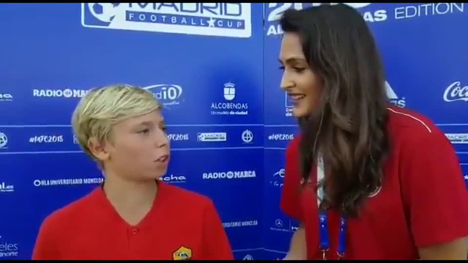 Totti jr, gesto di fair play in campo. Poi spiega tutto in t