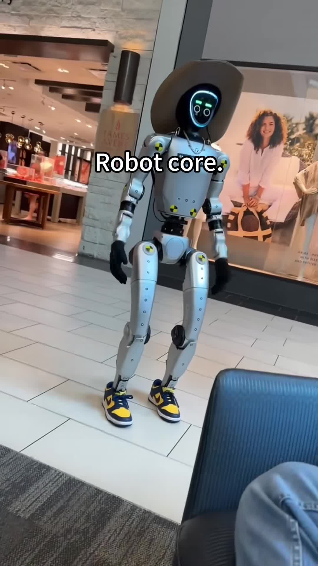Watch Robot Core.#RobotCore #BeepBoopLife #MechanicalMood #WhenRobotsGoWild... | Streamable
