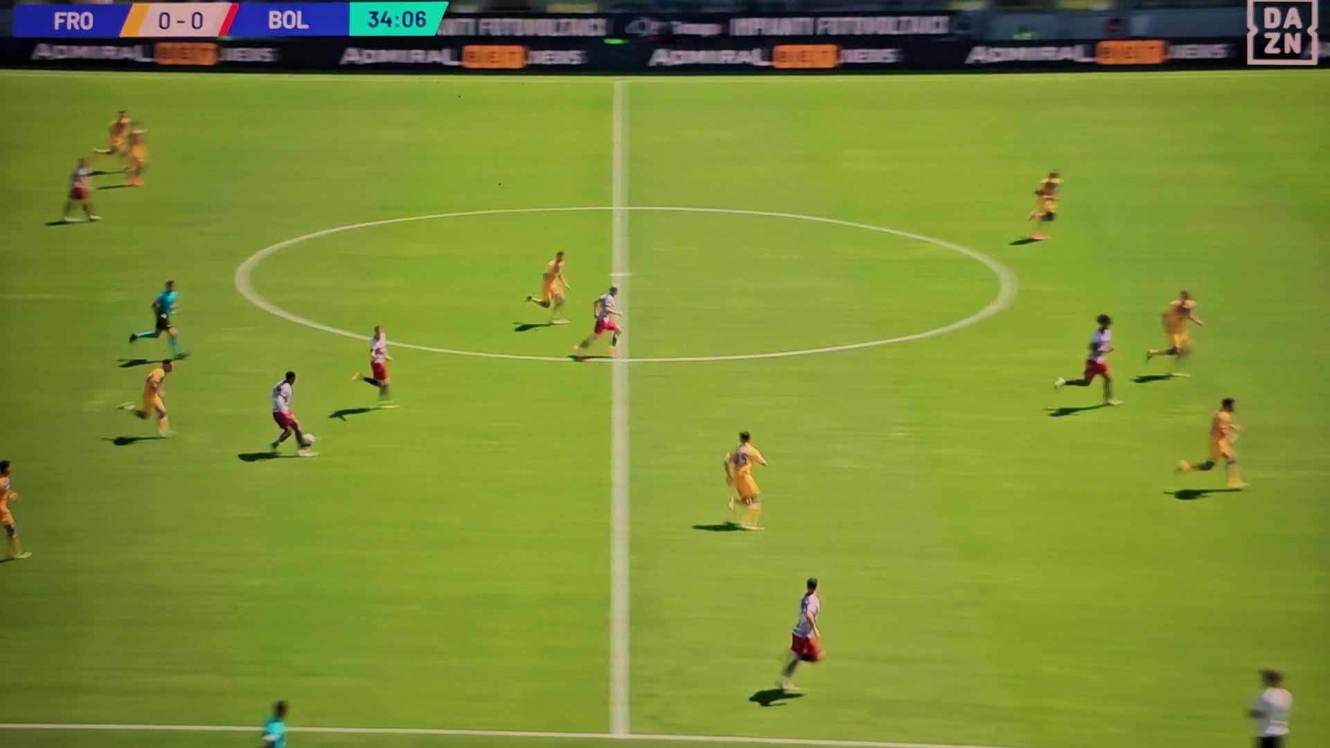 Watch Lucu 2. 34' Lucu in avanzata maestosa innesca Orso | Streamable