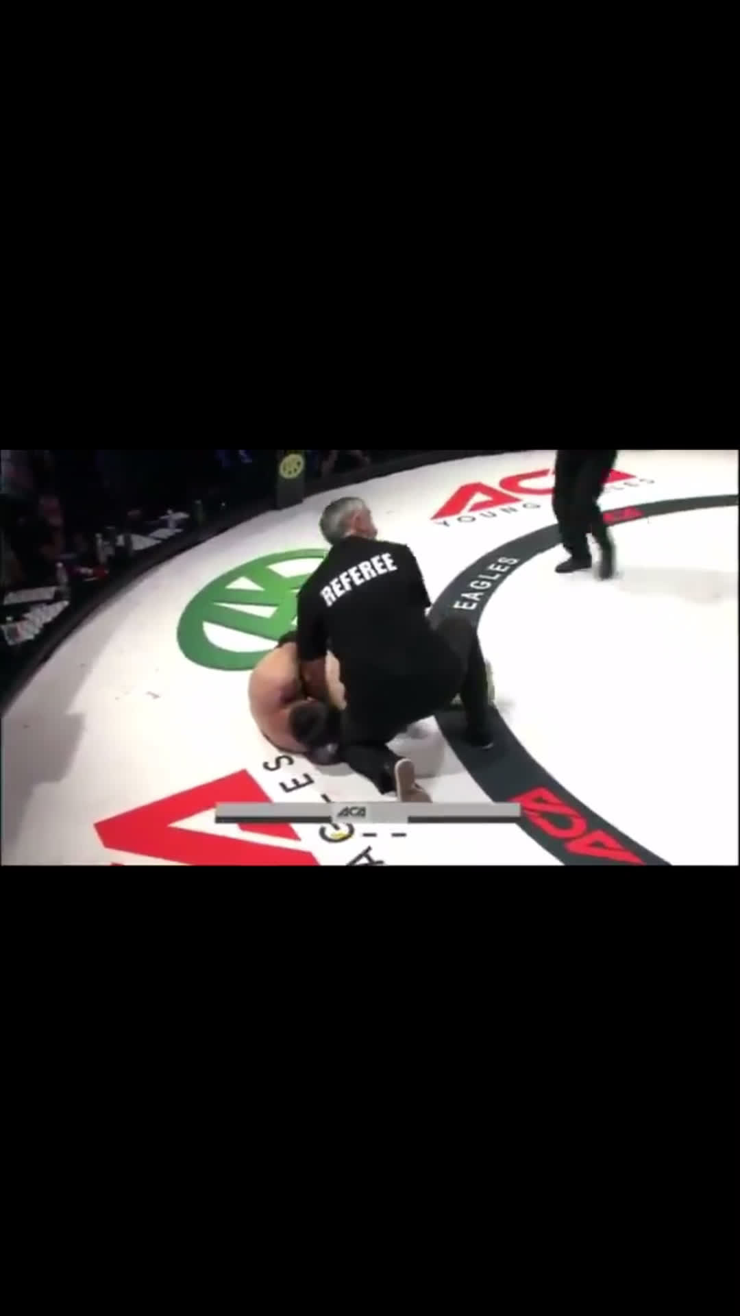 Arm snap off throw