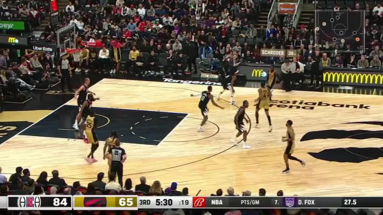 Clippers announcer Brian Sieman with a mid-game send off for Andrew ...