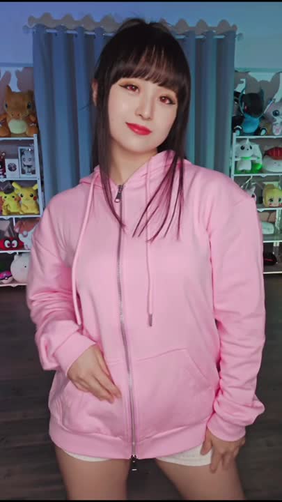 Watch OOTD | Streamable