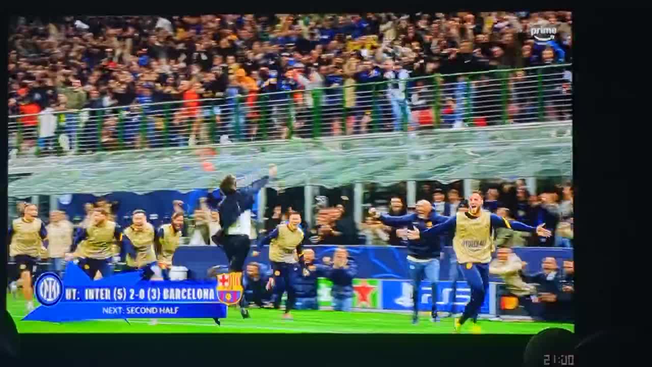 Watch Michael Hincks - This footage for the Martinez goal is craaaazy good #InterBarcelona # ...