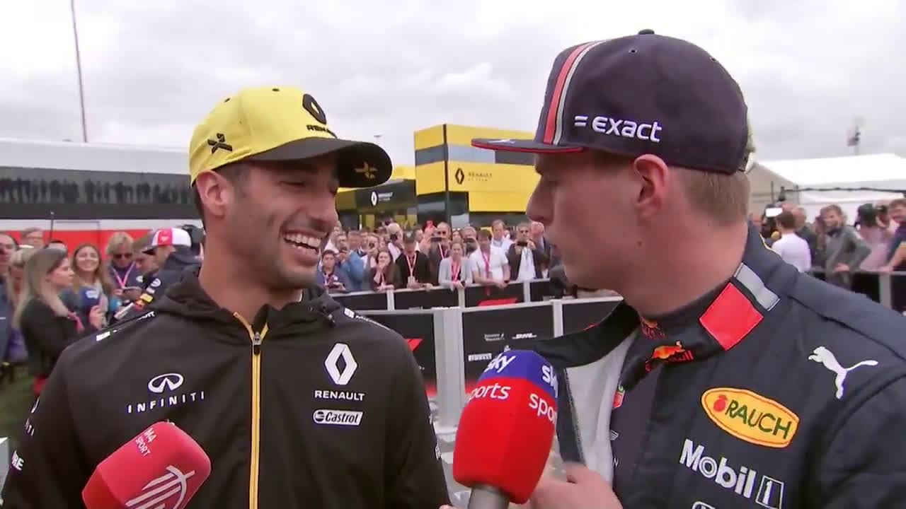 Daniel and Max (don 't) miss each other