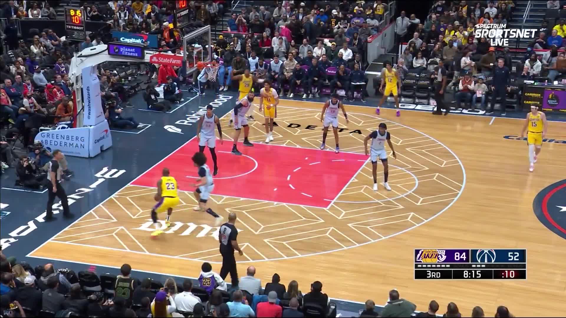 Watch [Highlight] LeBron’s Fadeaway Jumper Pushes the Lakers’ Lead to ...