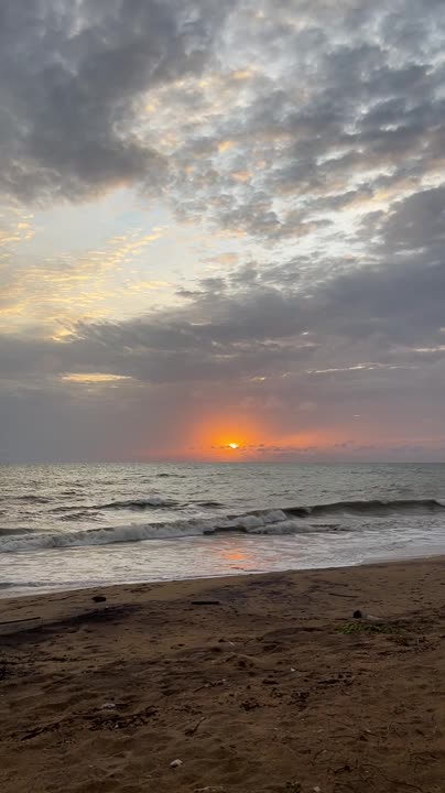 Watch iPhone 13 | Streamable