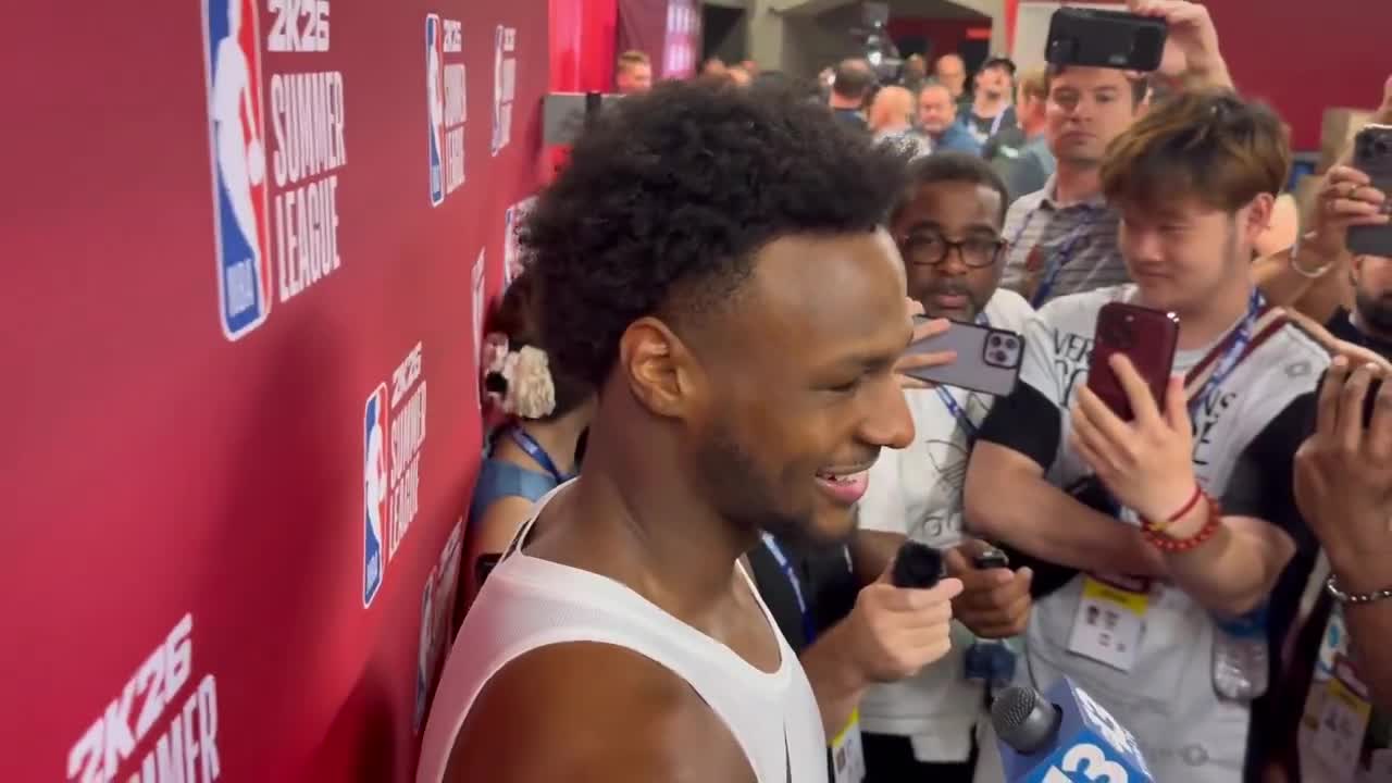 Watch b | Streamable