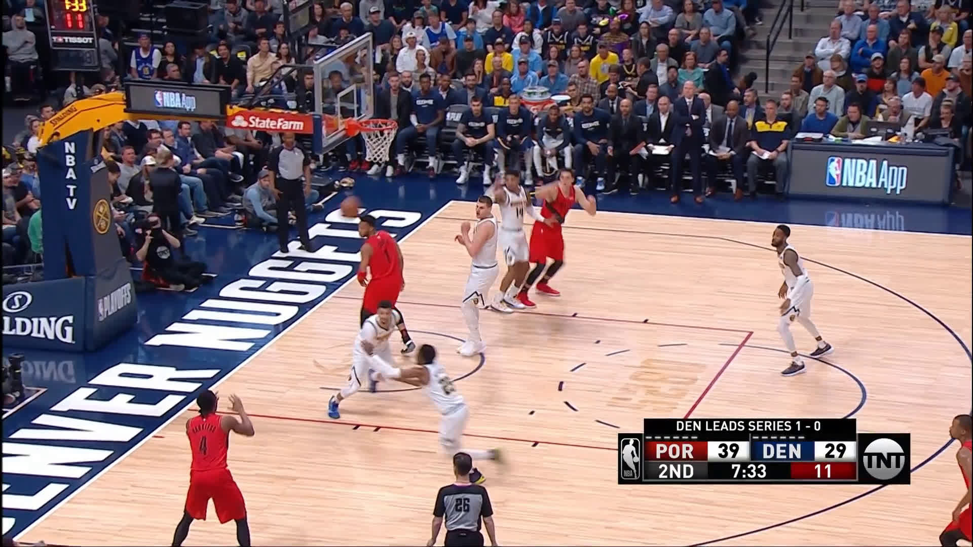 Blazer bench with some good ball movement