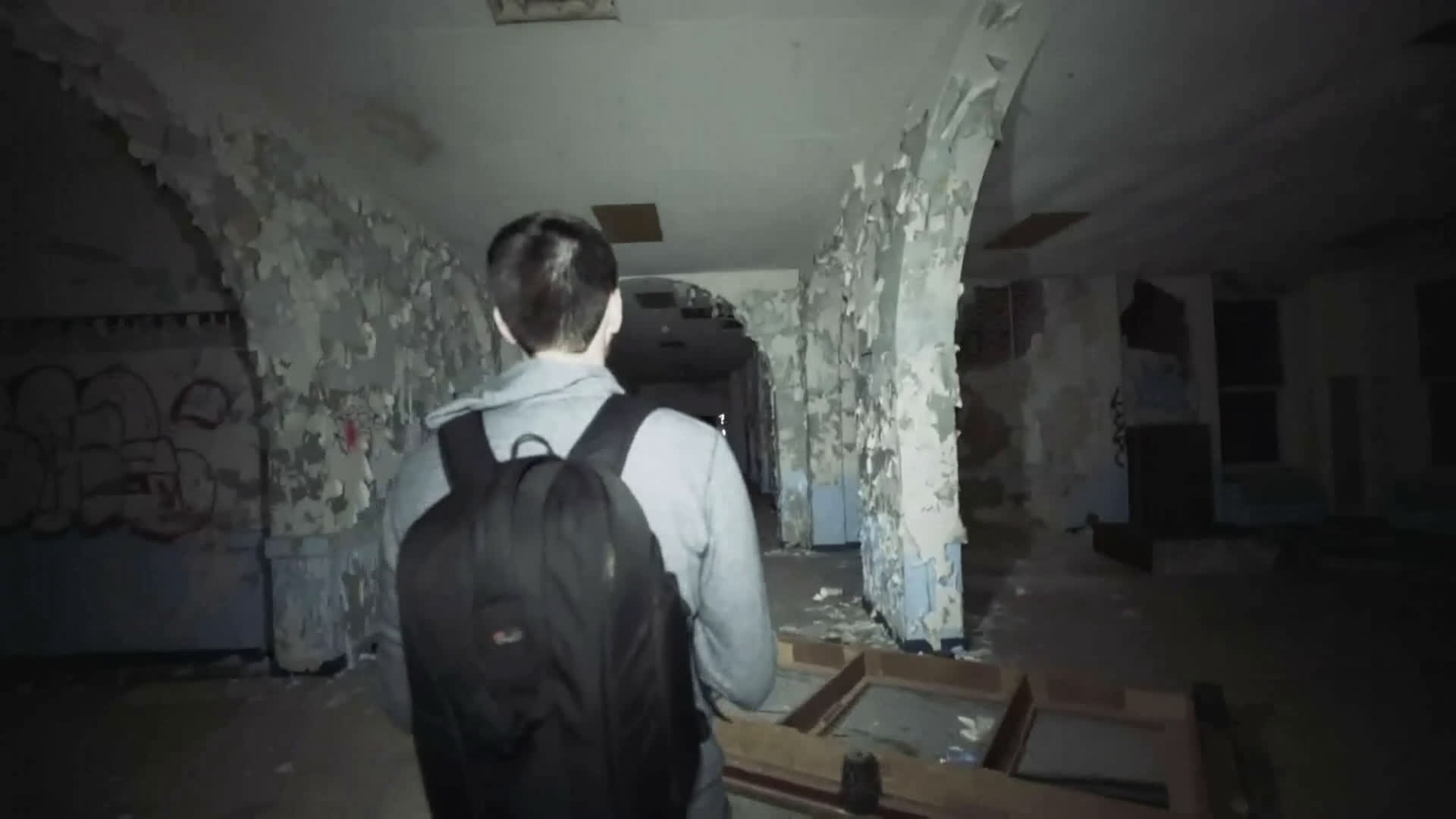 The Proper People Encounter Big Shaq On Spooky Exploring Trip!