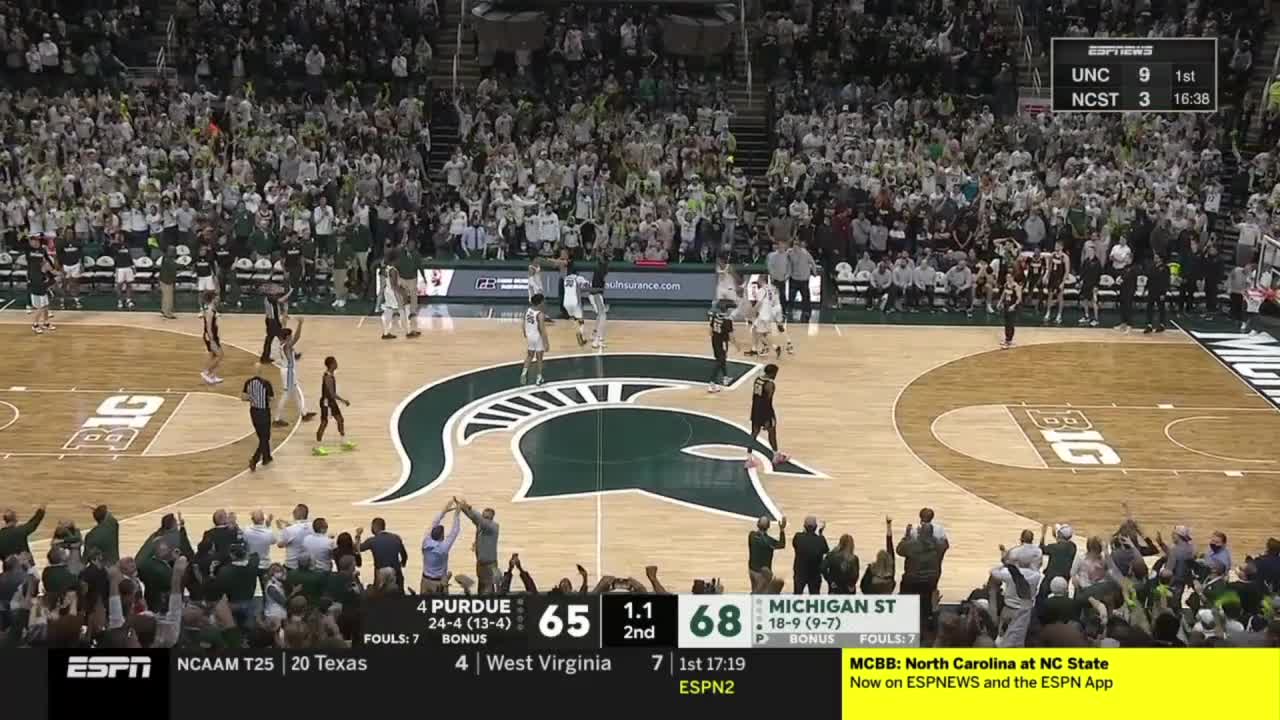 Watch Michigan State's Tyson Walker hits go-ahead 3-pointer vs. #4 Purdue | Streamable