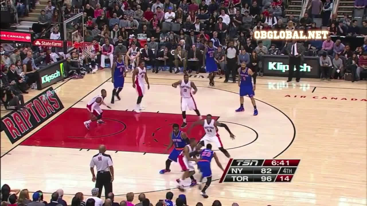 Murray takes Lowry off the dribble and nails the jumper with a hand in ...