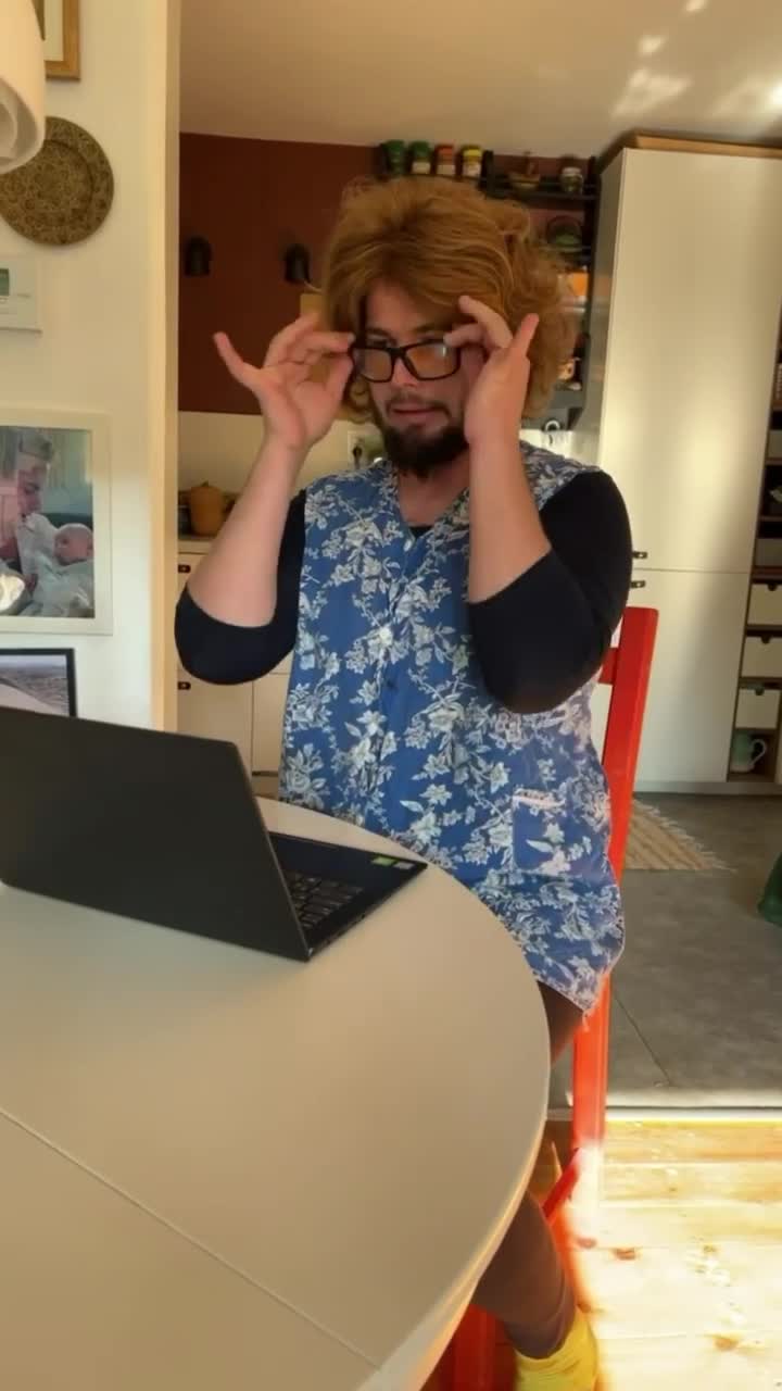Watch fero_joke_10000000_148553070888428_481494035861338993_n | Streamable
