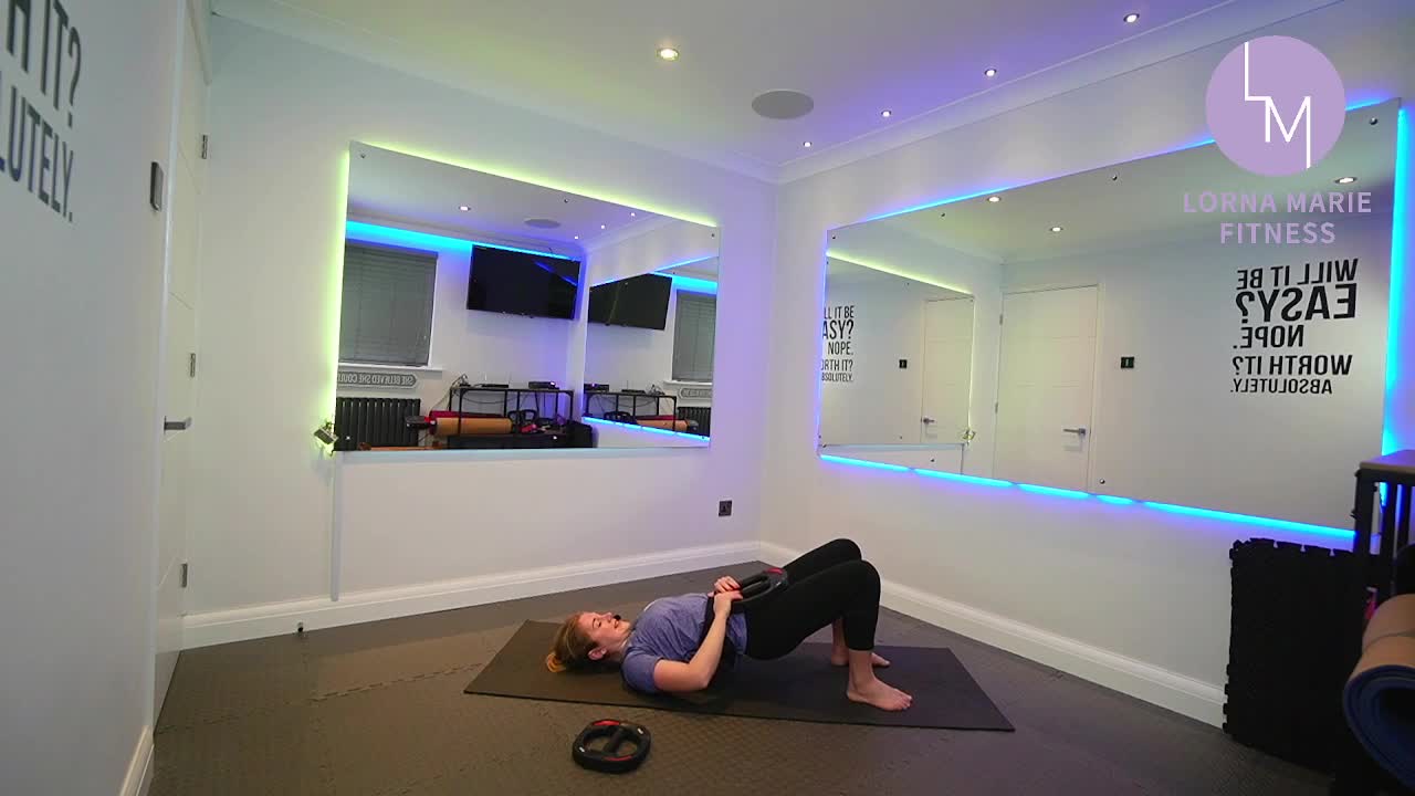 10/10 BOOTY BAND VS CORE (20 MINS) – Lorna Marie Fitness Members Area