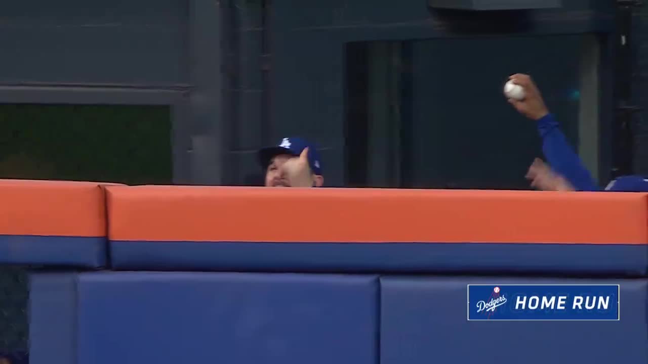 Watch MLB - Jason Heyward's homer plates the 10th run of the game for ...