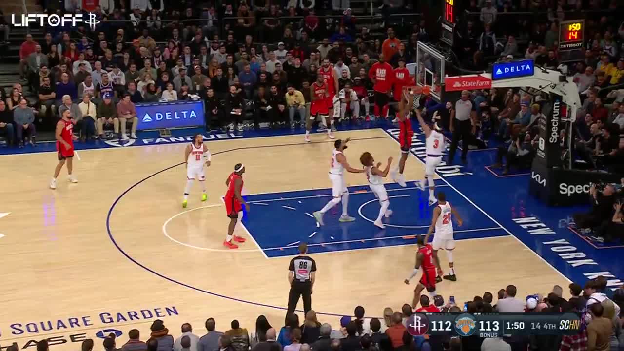 Watch [Highlight] Amen Thompson DETONATES on Josh Hart with a ferocious ...