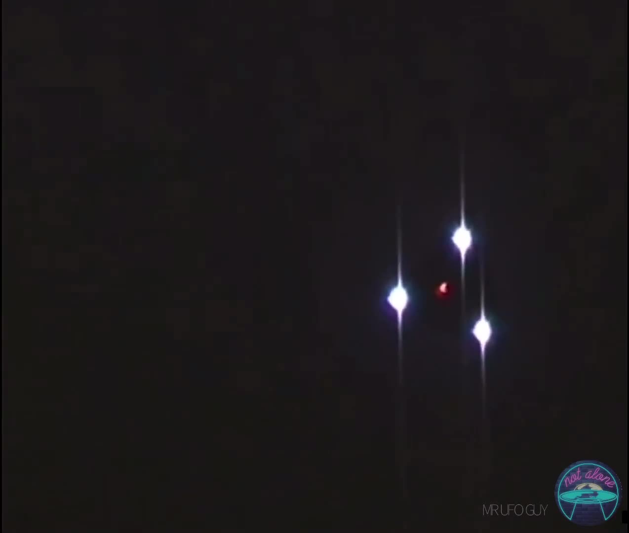 Triangle UAP close up Guatemala City January 22, 2022-O8_WPBh5HYM