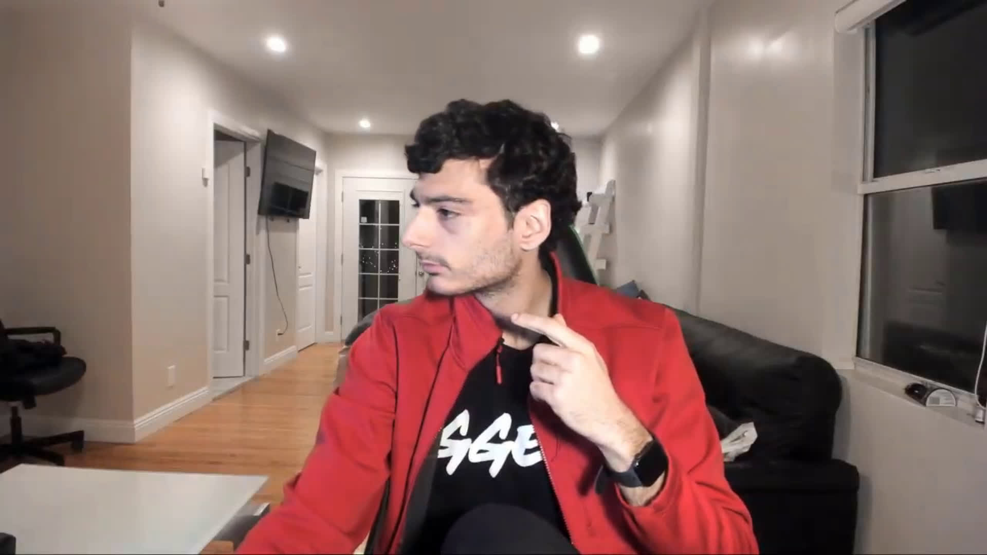 ICE EXPOSED STILL DATING CAROLINE