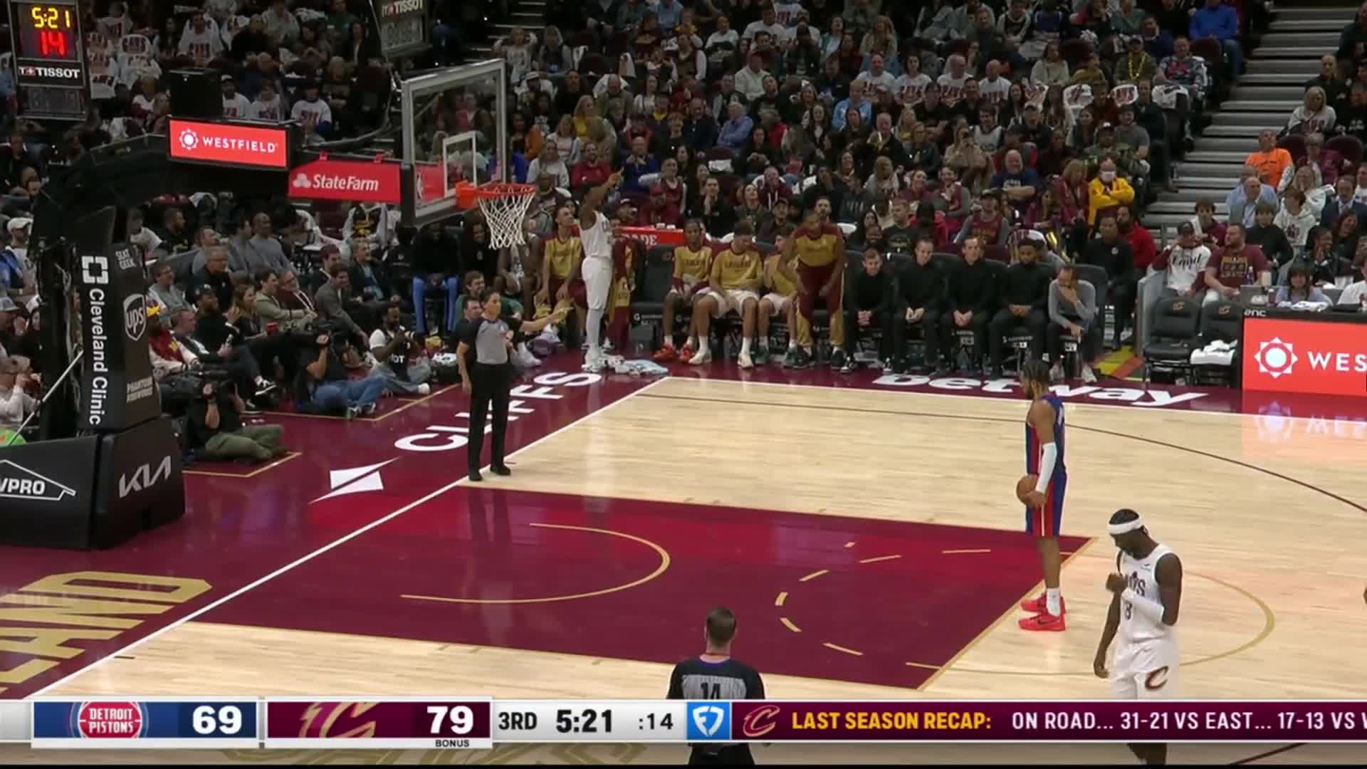 Watch [Highlight] Cavaliers get their first defensive three seconds of ...