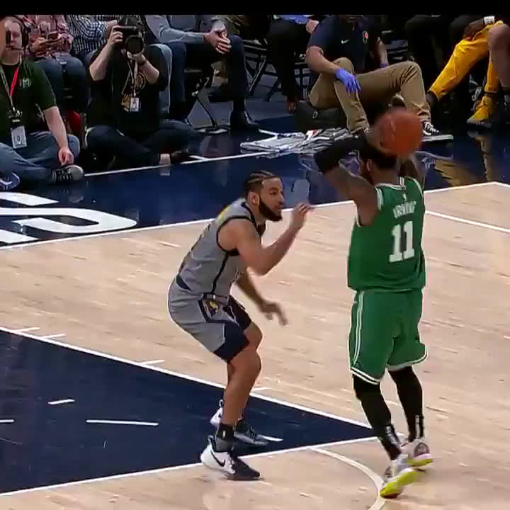 Beautiful post move by Kyrie