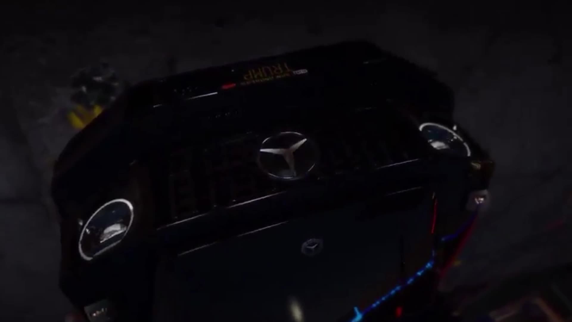 Watch Mercedes G63 (Animated lights) | Streamable