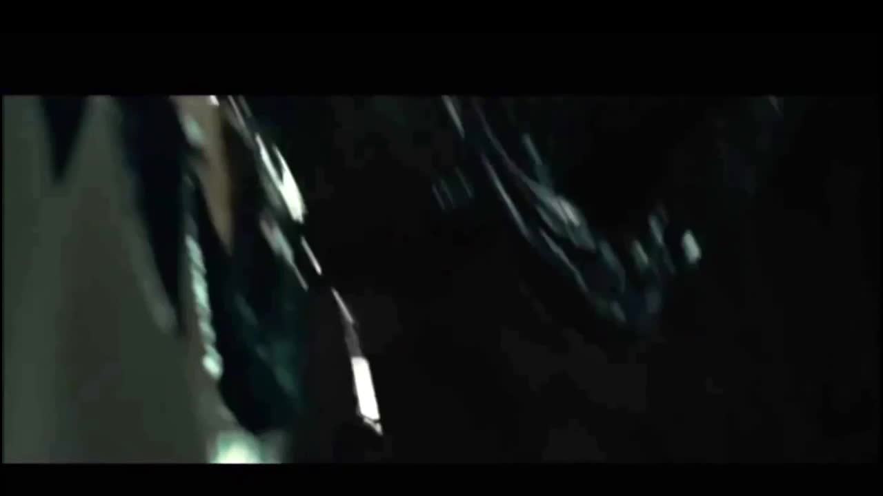 Predalien’s Kiss (AVP: Requiem)