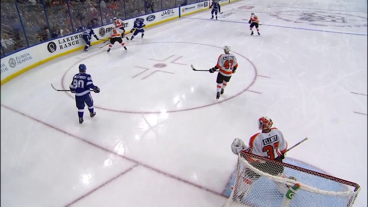 Stamkos scores his classic 'Stammer Hammer' One-Timer for his 16th goal ...