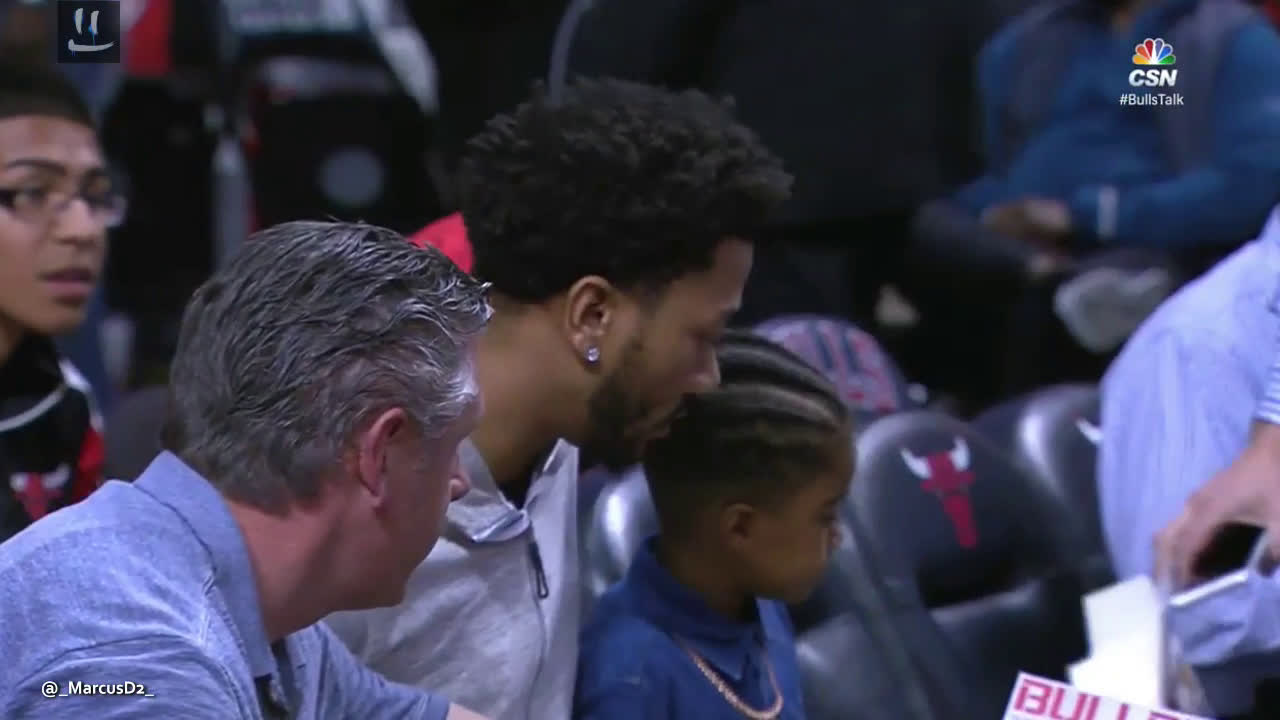 Derrick Rose at the United Center with his Son P.J. Neil Funk with no ...